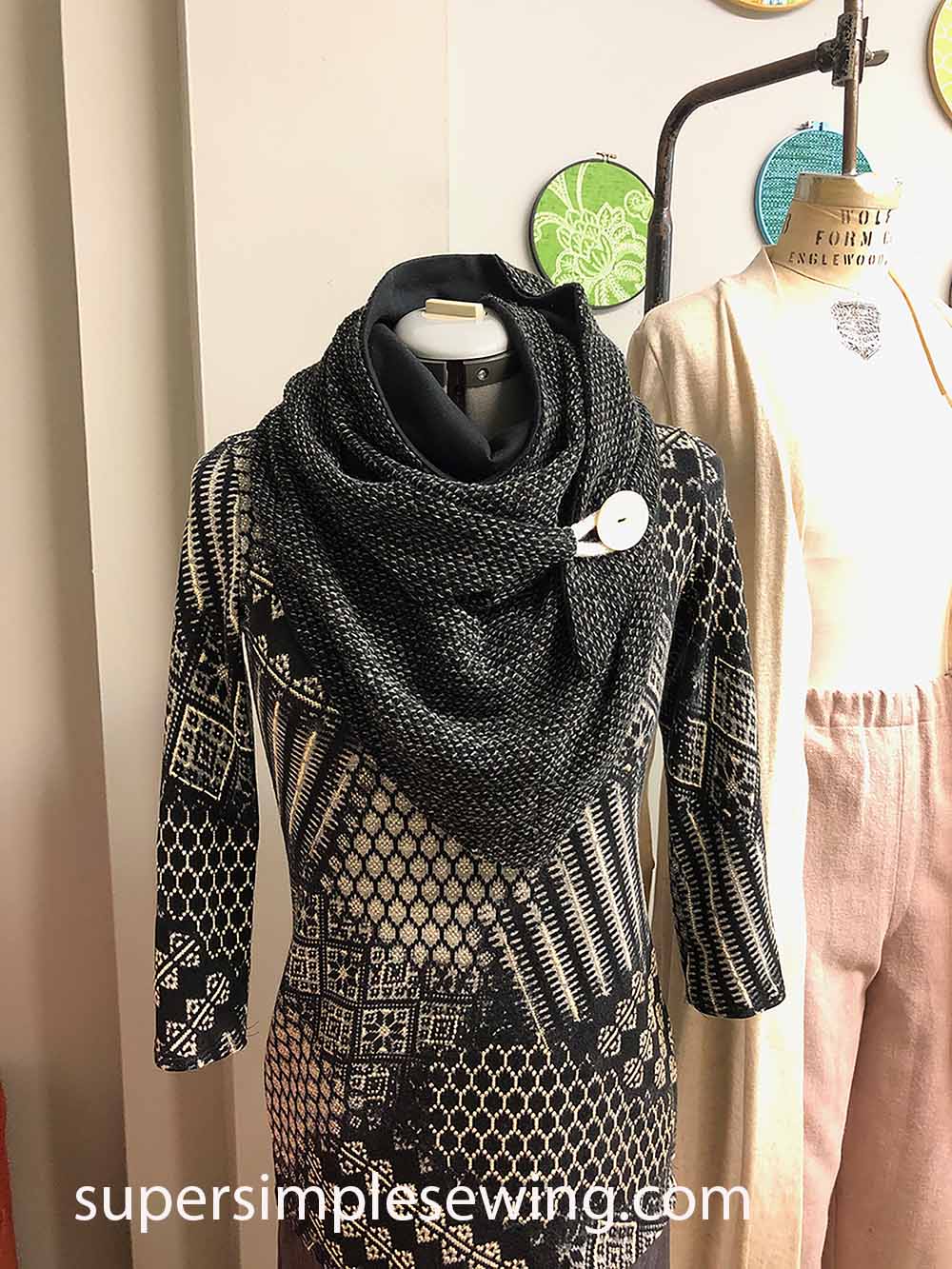 Triangle Scarf Tutorial